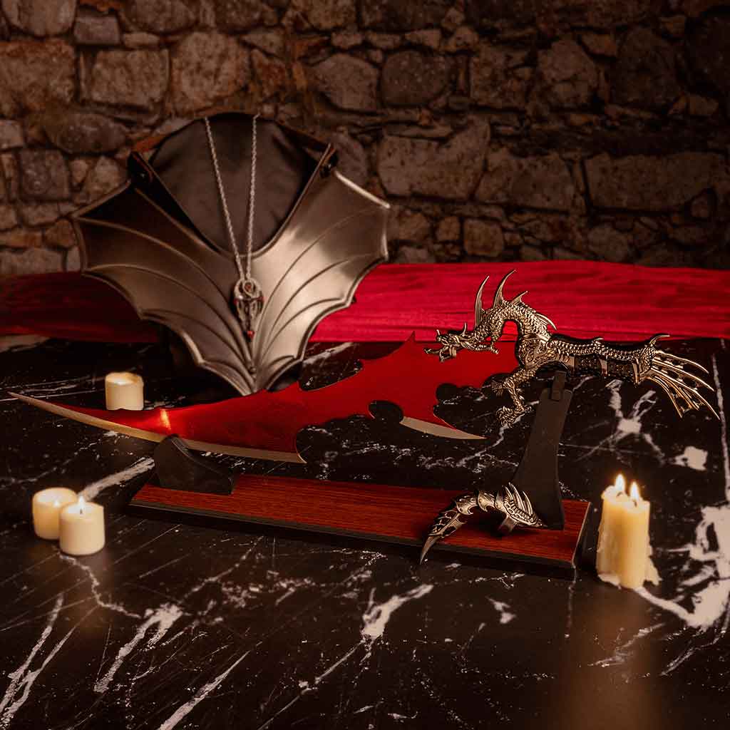 Blood Red Blade Dragon Dagger - Buying a Sword