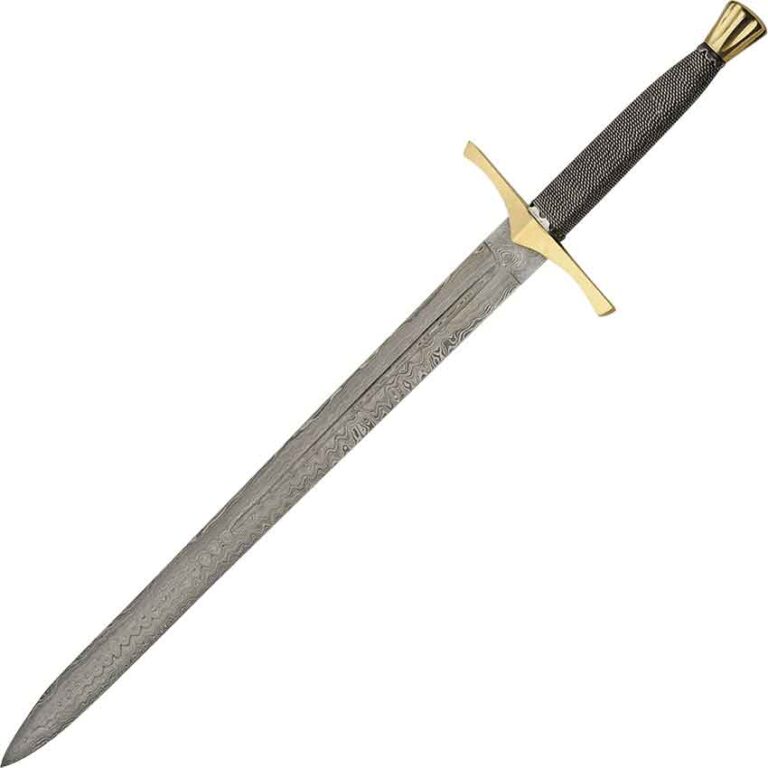 Two Handed Swords and Zweihander Swords - Buying A Sword